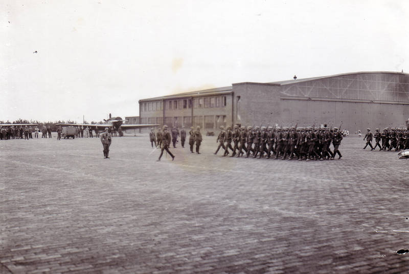 Parade auf dem Fliegerhorst - WDR Digit