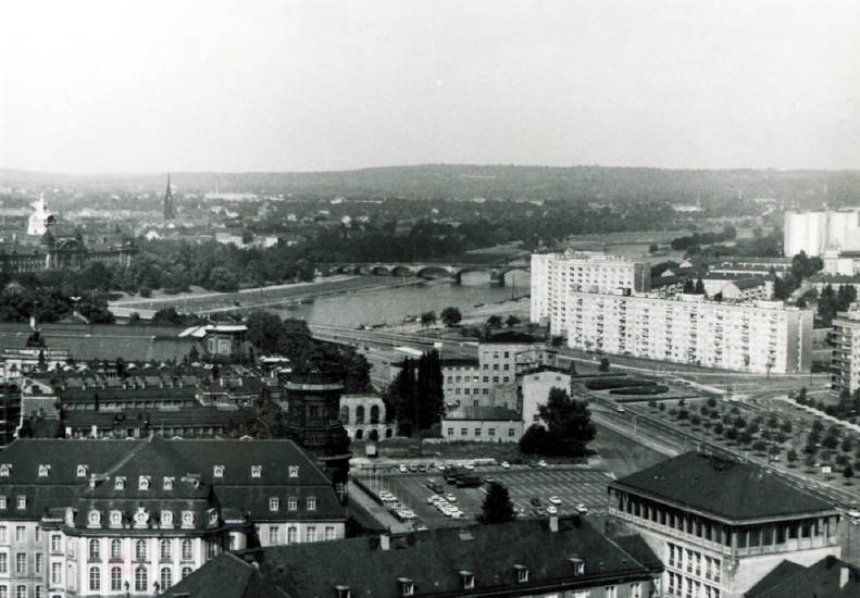 Dresden zu DDR-Zeiten (2) - WDR Digit