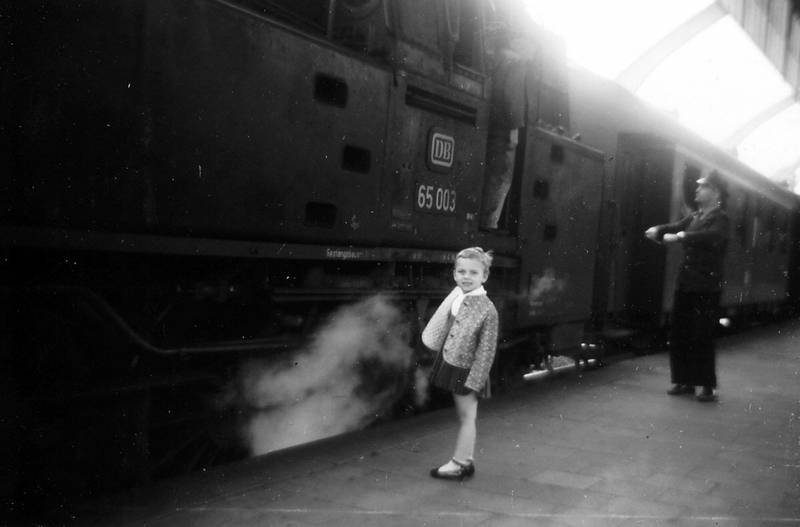 Am Bahnsteig - WDR Digit