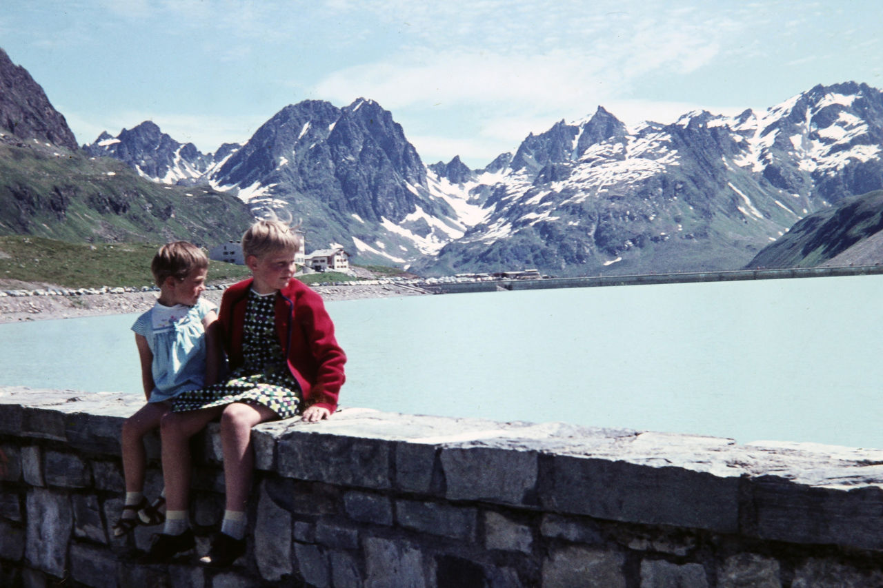 Auf der Mauer, auf der Lauer - WDR Digit
