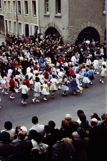 Echternacher Springprozession - WDR Digit