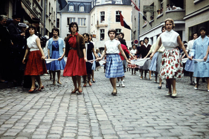 Echternacher Springprozession - WDR Digit