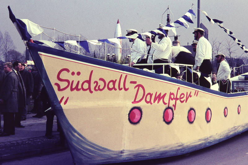 Mottowagen - WDR Digit