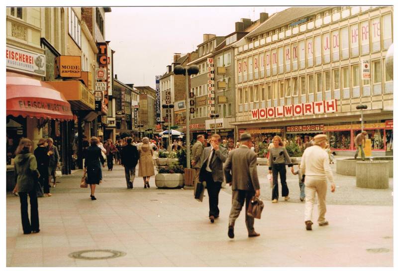 Woolworth Adalbertstraße 1978 - WDR Digit