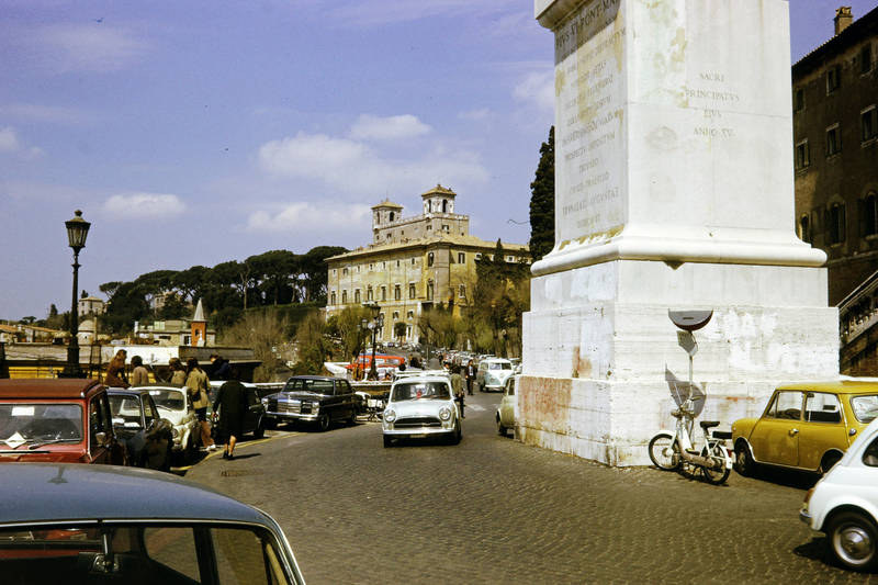 Parkplatz in Rom - WDR Digit