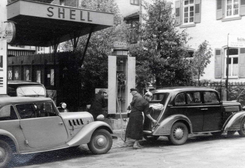An der Tankstelle - WDR Digit