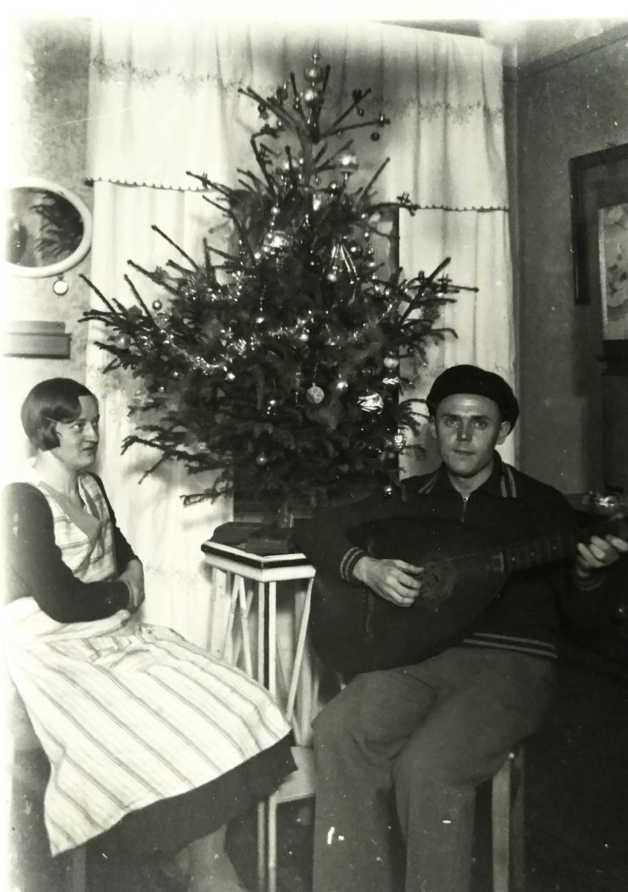 Unterm Weihnachtsbaum - WDR Digit