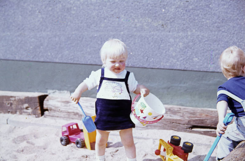 Mit Schaufel und Eimer - WDR Digit