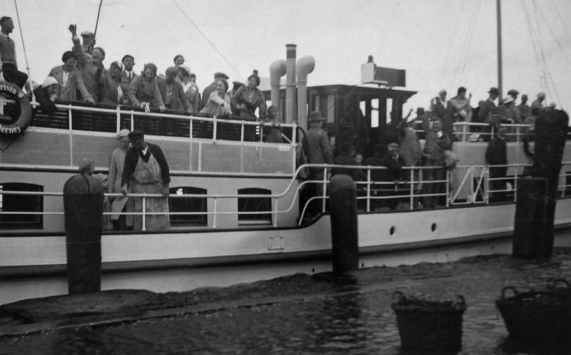 Anlegen am Steg - WDR Digit