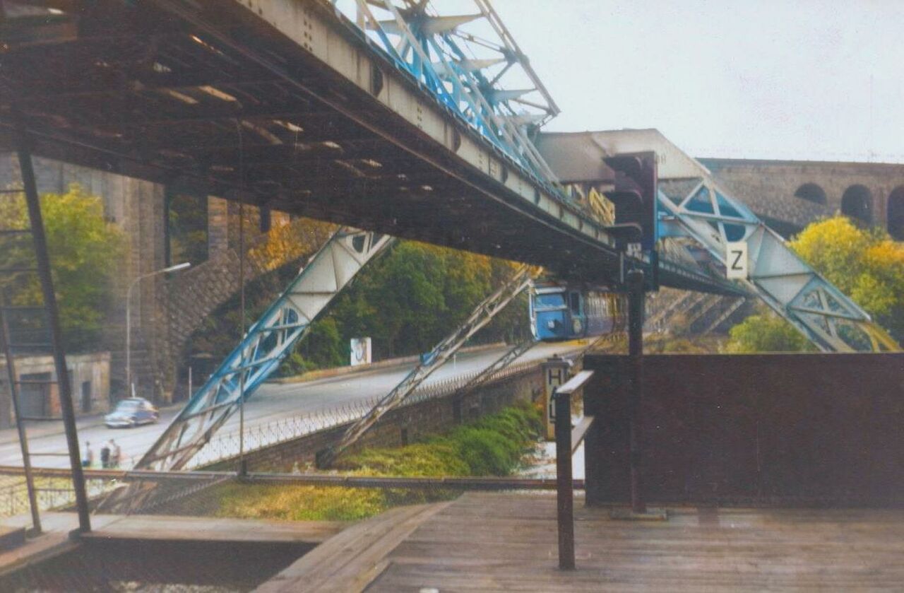 Wuppertaler Schwebebahn - WDR Digit